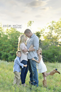 Paige Walker Photography: Tatsak's Outdoor Family Session {fort worth ...